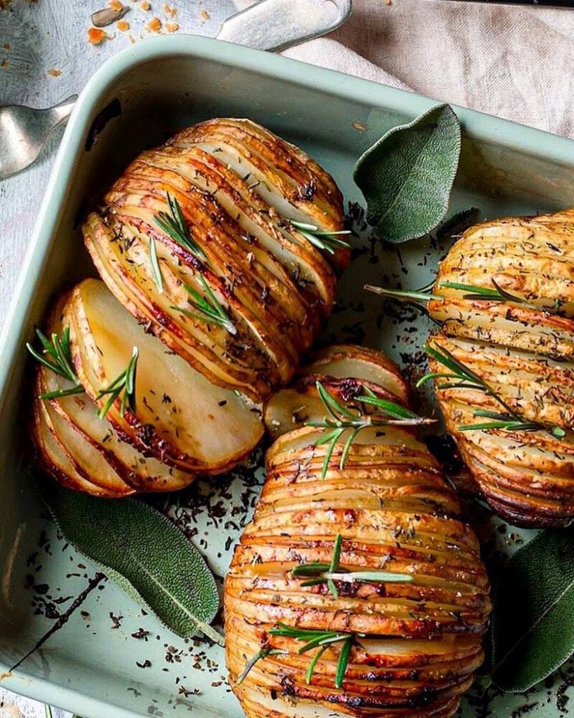 Patate të pjekura me erëza në furrë - Neps.al